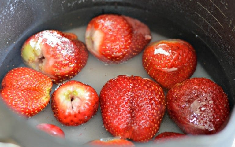 Limonada fresca de limón y fresa - My Latina Table