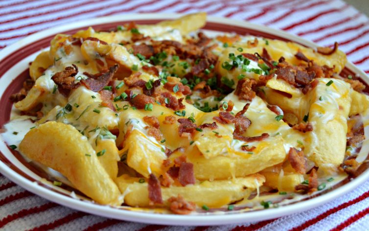 Loaded Fries with Bacon, Cheddar, and Ranch - My Latina Table