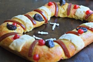 Rosca de Reyes Recipe (Kings Day Bread) - My Latina Table
