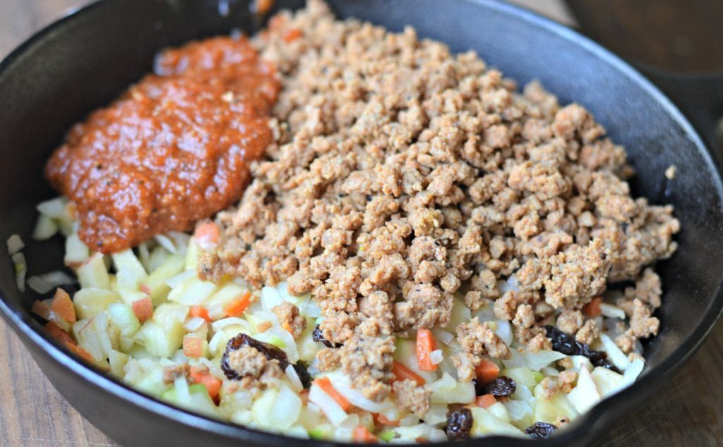 Authentic Mexican Chiles En Nogada Recipe - My Latina Table