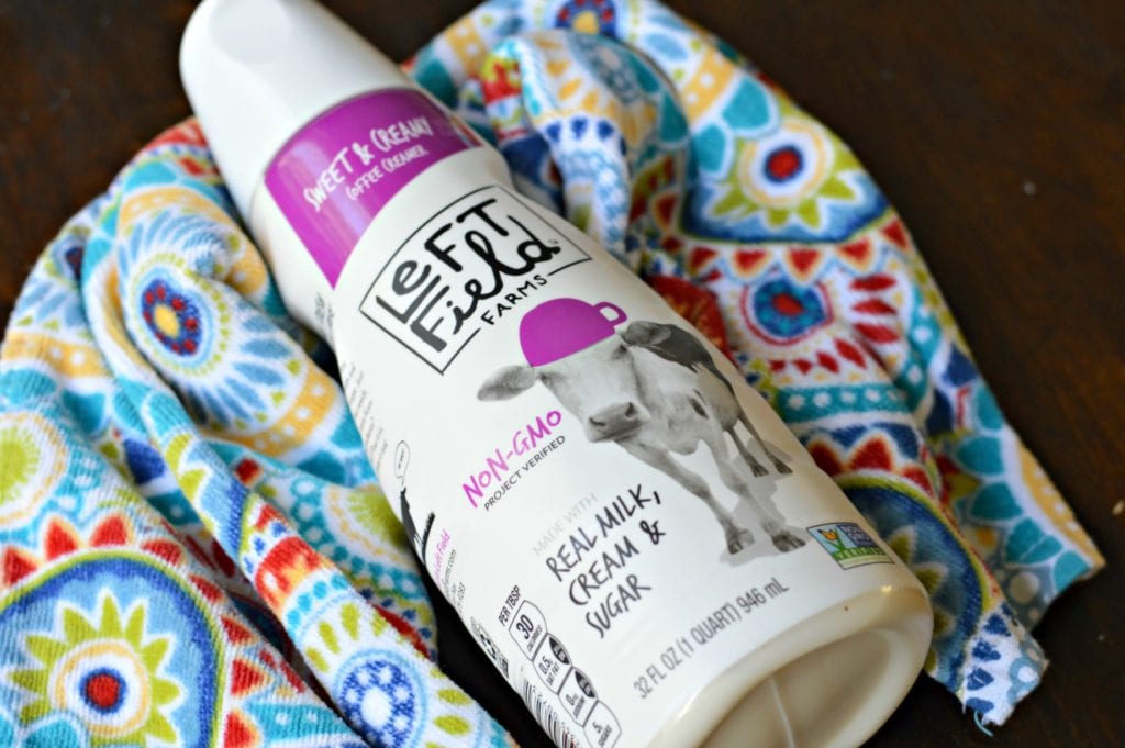 Easy Raspberry Milkshake Recipe - My Latina Table