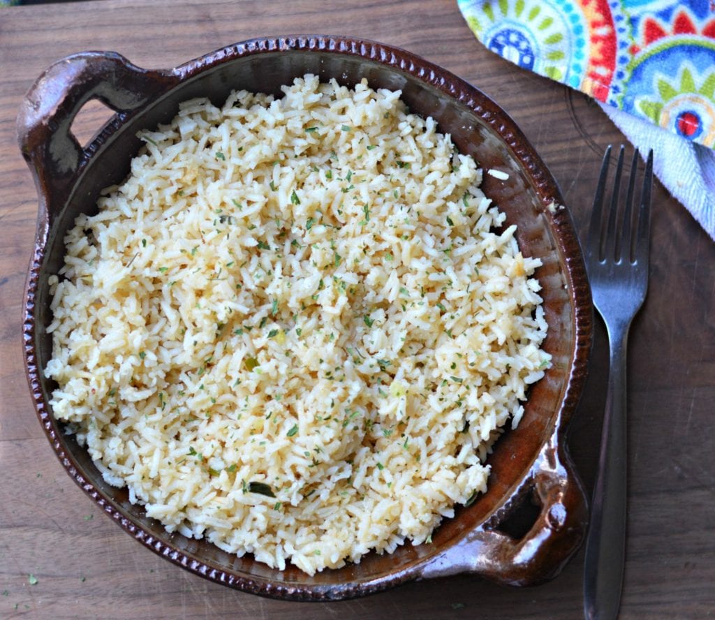 Easy and Delicious Rice Pilaf Recipe - My Latina Table