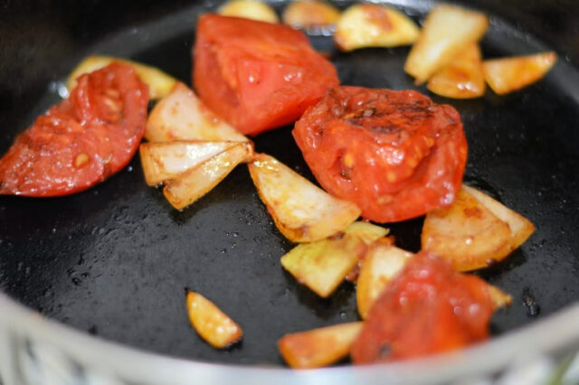 Authentic Salsa de Cacahuate (Mexican Spicy Peanut Salsa)